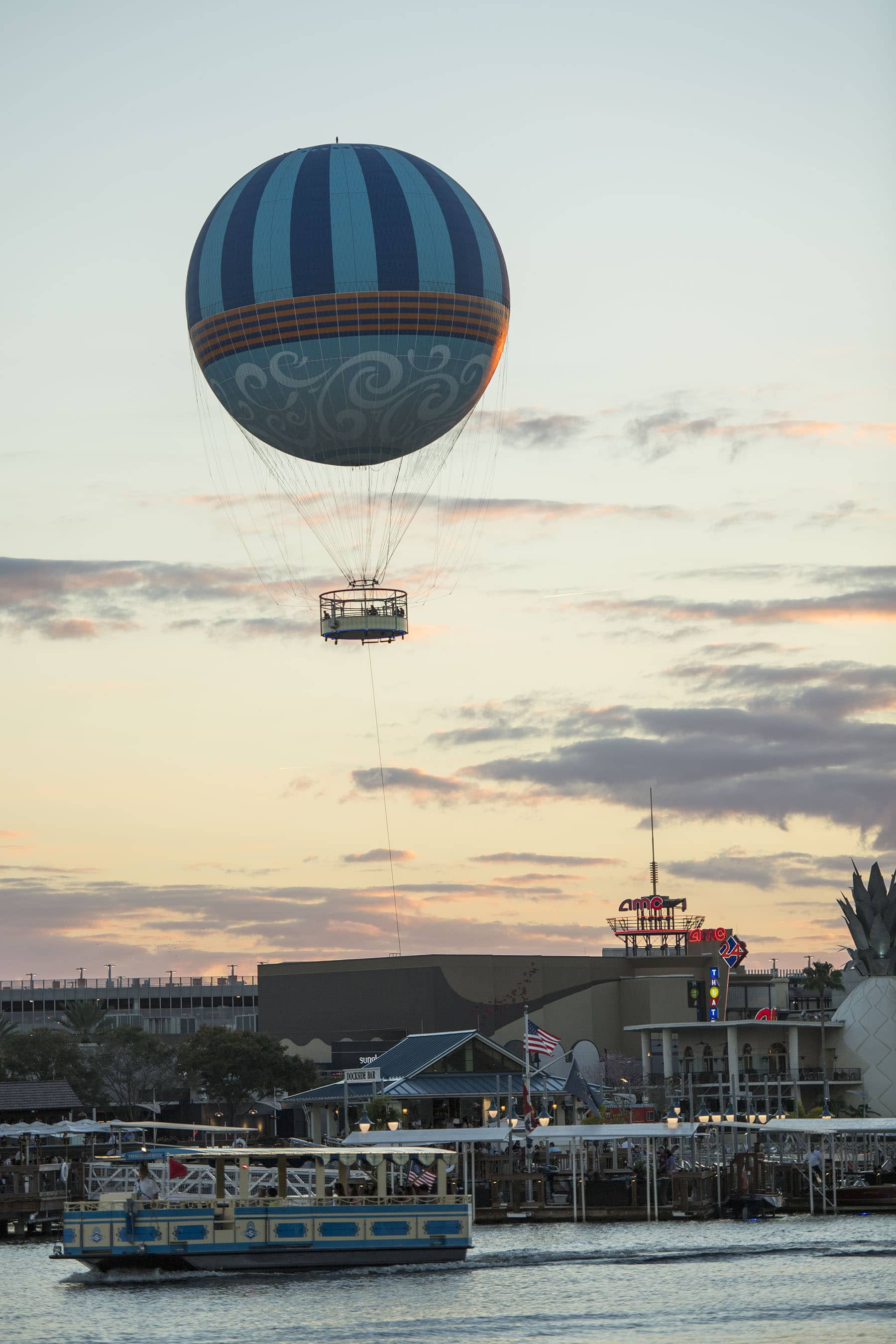 Characters in Flight Balloon takes flight again - Travel to the Magic