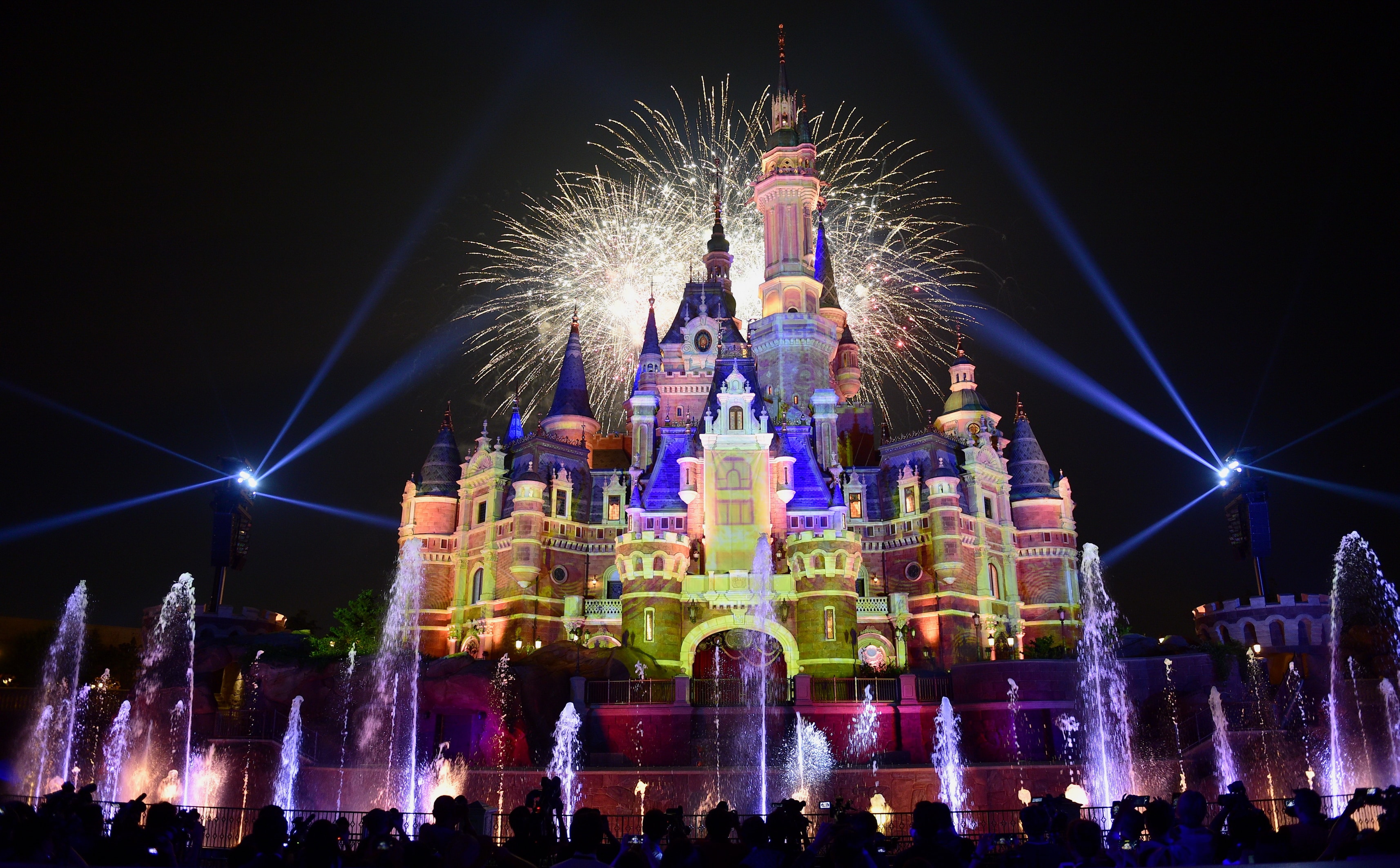 Shanghai Disney Resort Hosts Spectacular One Year Anniversary ...