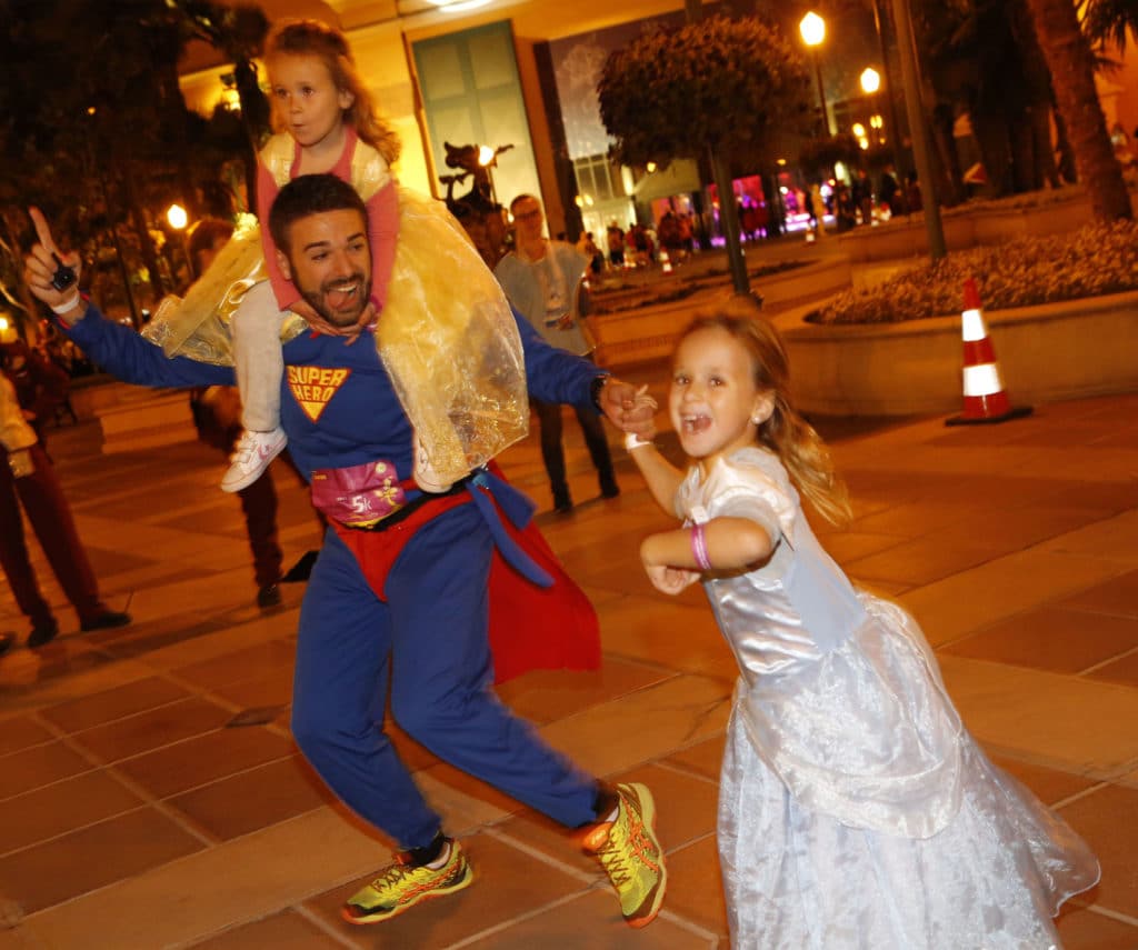 Photos: runDisney Disneyland Paris 2017 - Travel to the Magic